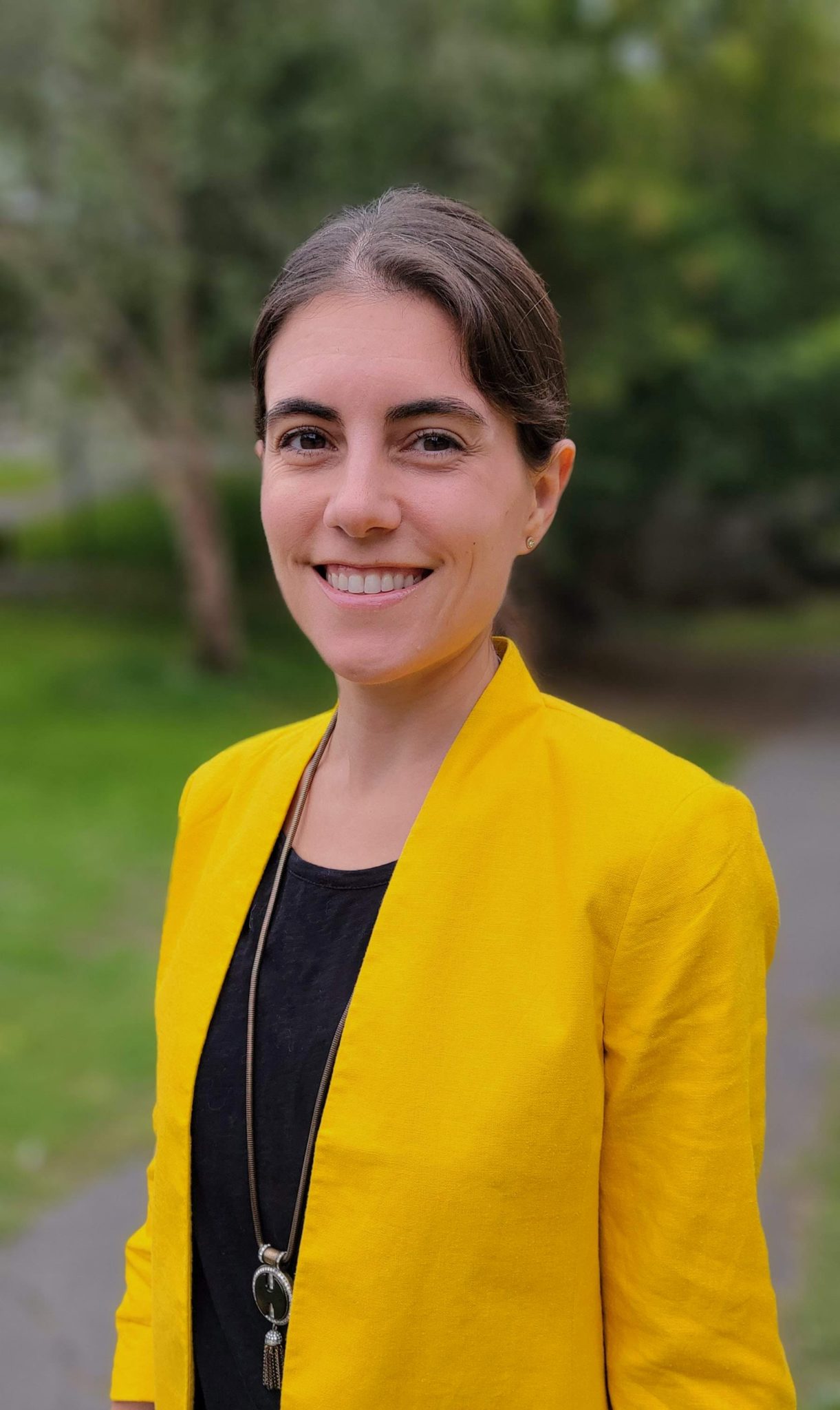 Julie Yeterian, Ph.D. – Licensed Clinical Psychologist